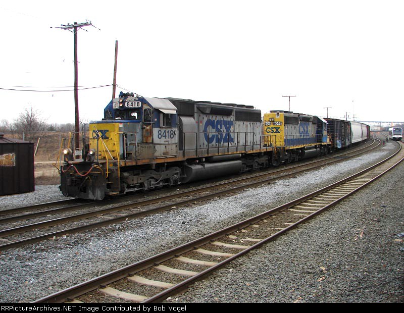CSX 8418